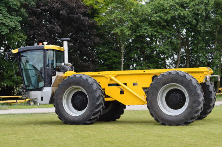 Lite Trac dévoile son nouveau porte-outils – FARM Connexion
