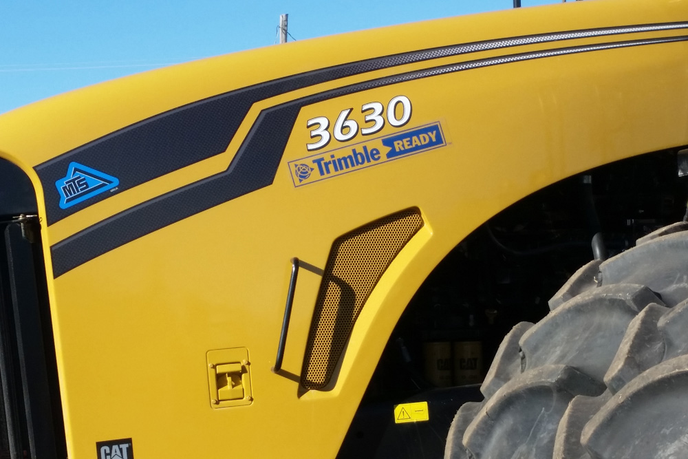MTS : Des Versatile motorisés par Caterpillar – FARM Connexion