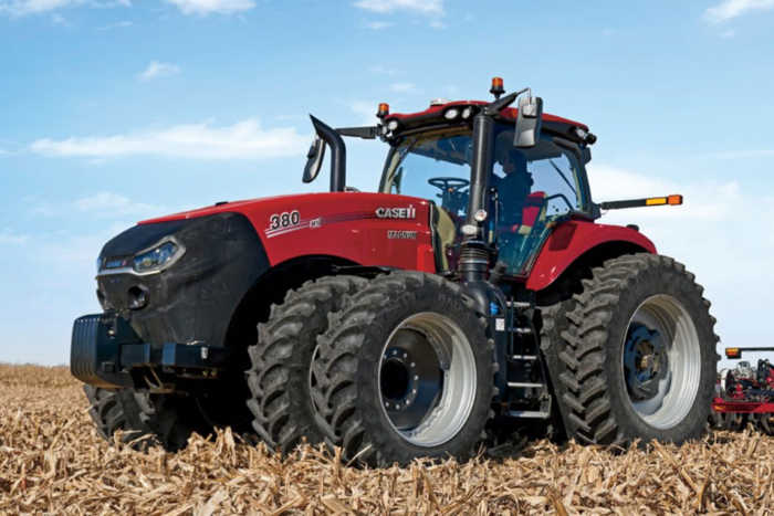 CASE IH dévoile ses nouveaux tracteurs Magnum – FARM Connexion