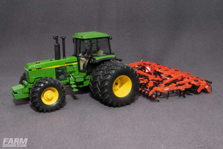 [A LA LOUPE] Le Kuhn Prolander 500 R par Universal Hobbies – FARM Connexion
