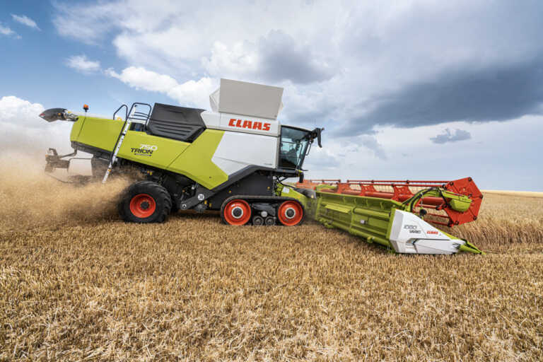 TRION, la nouvelle génération de moissonneuses batteuses Claas – FARM ...