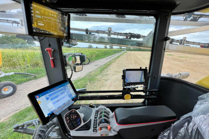 Nouvel Artec RS20 : Un poste de conduite revisité – FARM Connexion