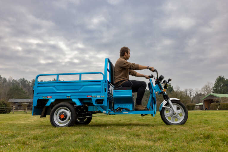 Schot Mob, le triporteur électrique économique – FARM Connexion