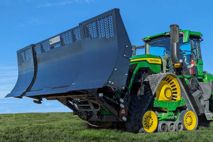 Avec Grouser, transformez votre 9RX en bulldozer – FARM Connexion