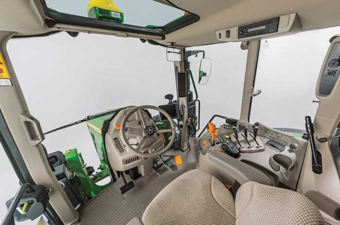 Nouveaux John Deere 6M : 17 modèles de 105 à 275 chevaux – FARM Connexion