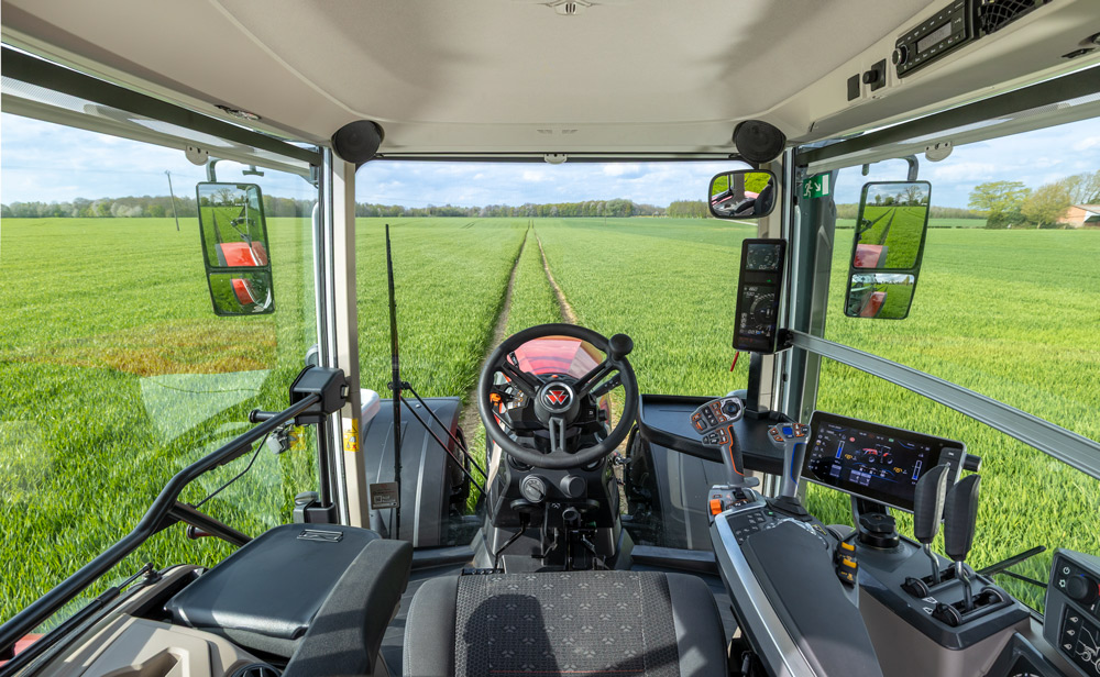 Massey Ferguson dévoile le 8S Xtra – FARM Connexion