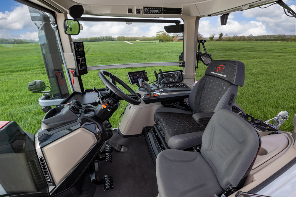 Massey Ferguson dévoile le 8S Xtra – FARM Connexion