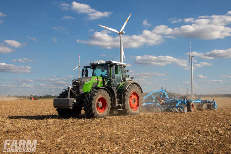 Nouveau Fendt 800 Vario : Jusqu’à 343 chevaux – FARM Connexion