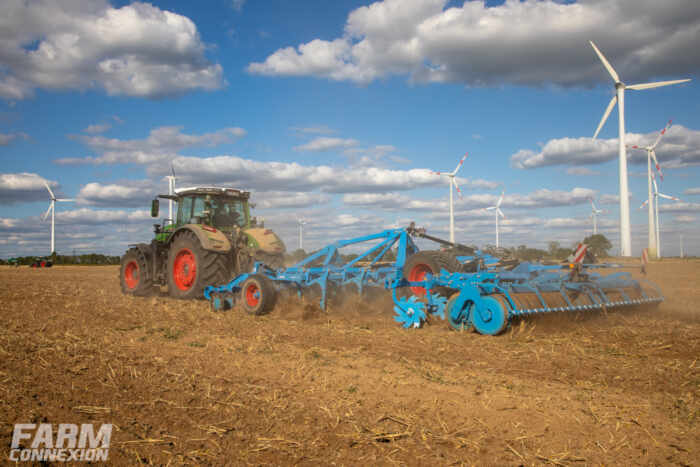 Nouveau Fendt 800 Vario : Jusqu’à 343 chevaux – FARM Connexion