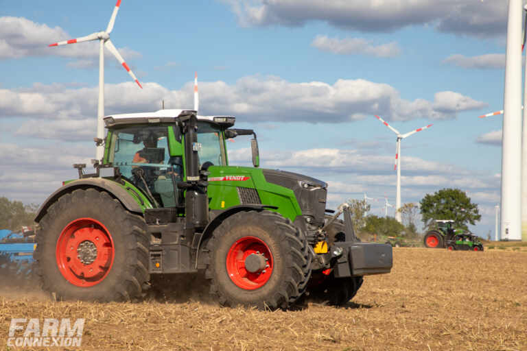 Nouveau Fendt 800 Vario : Jusqu’à 343 chevaux – FARM Connexion