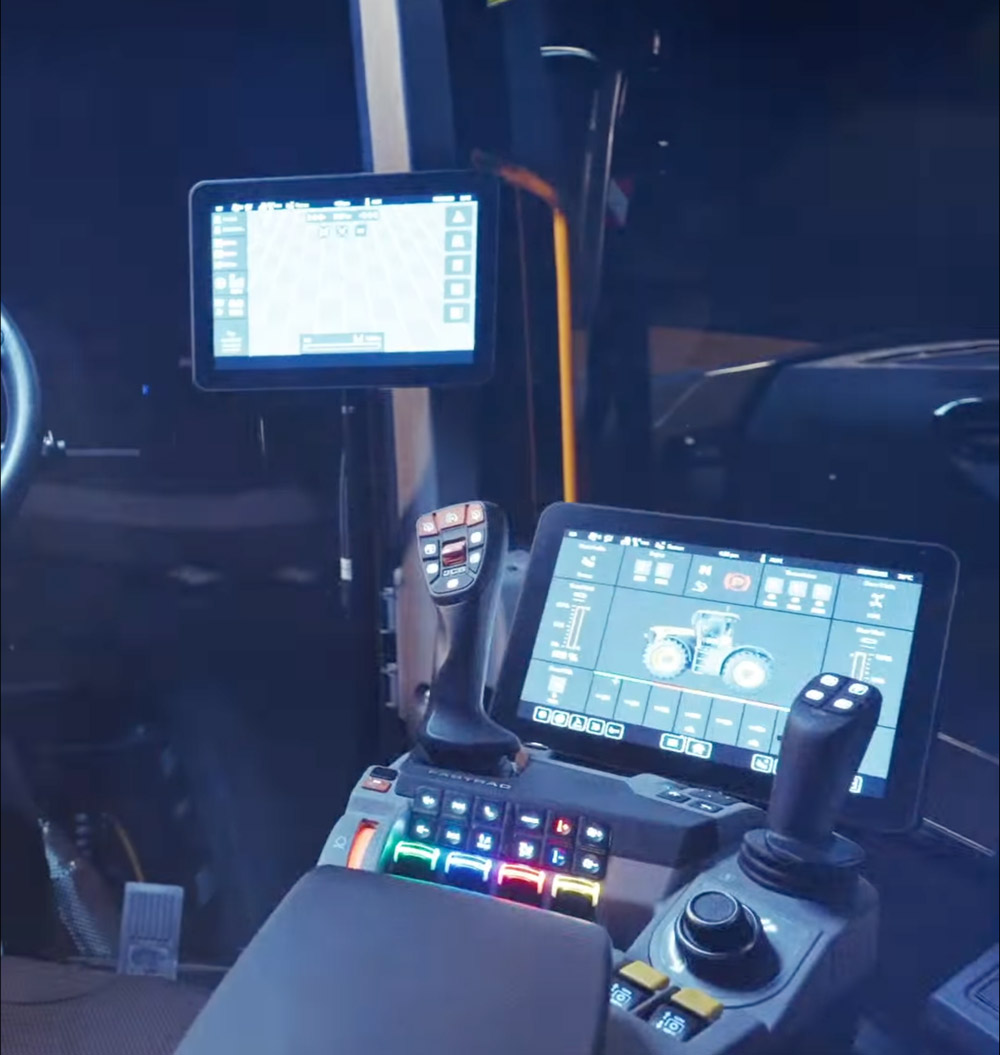 Nouveaux Fastrac 6000 : JCB révèle les premières images – FARM Connexion